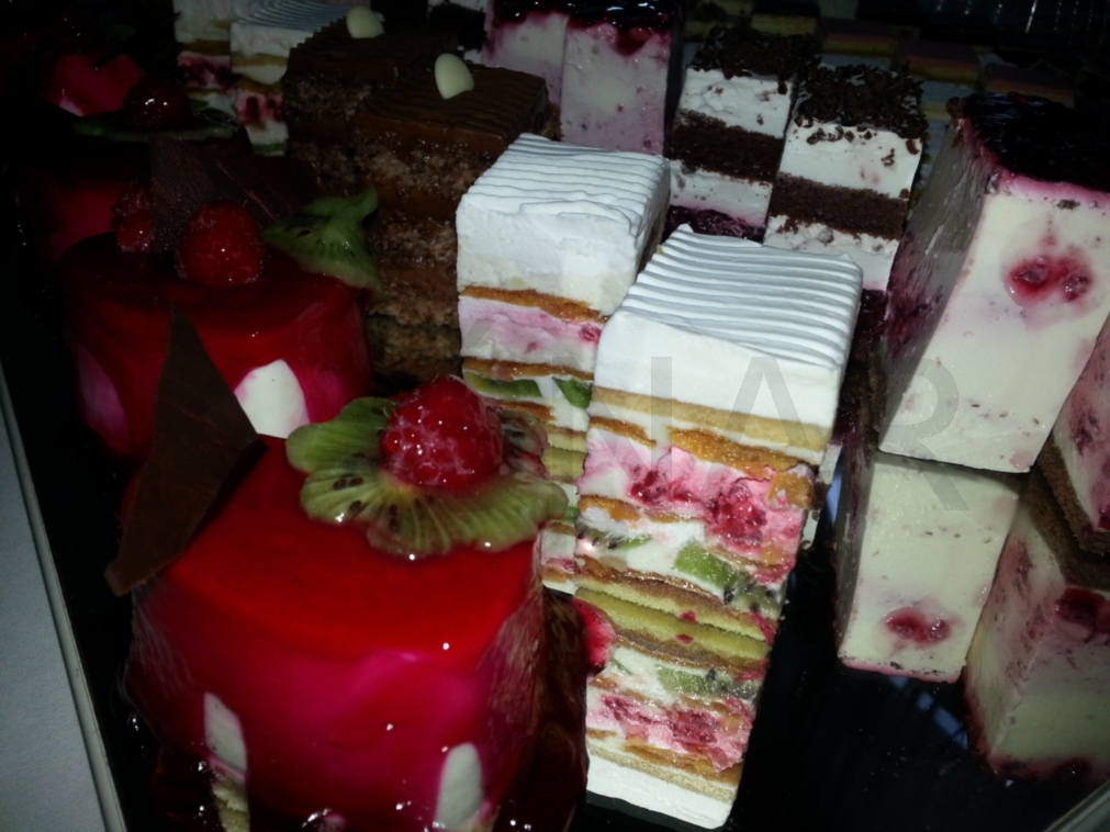 SLATKI STOL | KOLAČI KAŠNAR